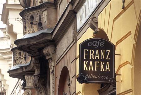 Visiter Prague sur les traces de Kafka ; une histoire de désamour