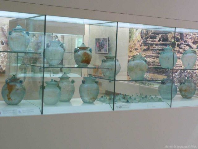 Musée du verre antique à Zadar : une attraction culturelle