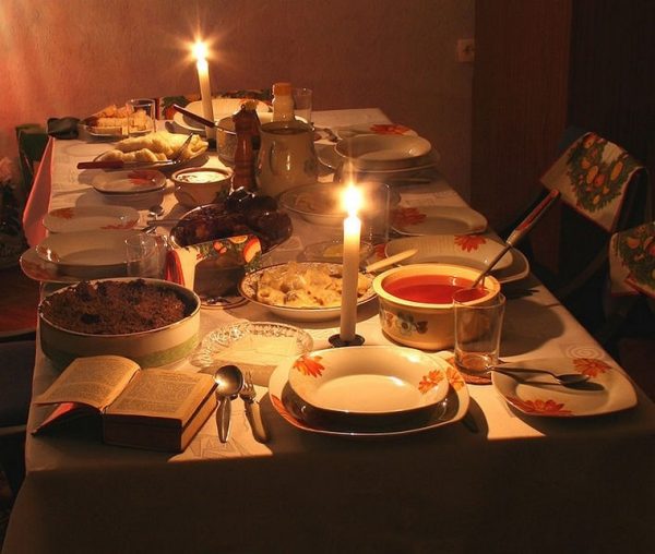 Noel en Pologne ; le repas traditionnel du Réveillon de Noël polonais