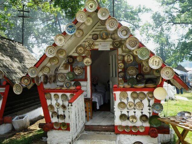 Horezu et le Monastère d'Hurezi dans les Carpates méridionales (Vâlcea ...