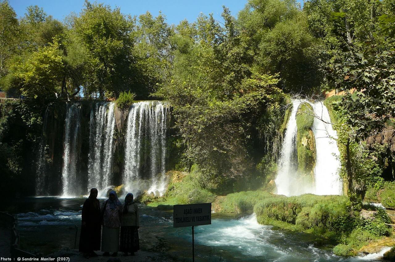 Kursunlu Selalesi, les cascades du parc national et la rivière Aksu ...