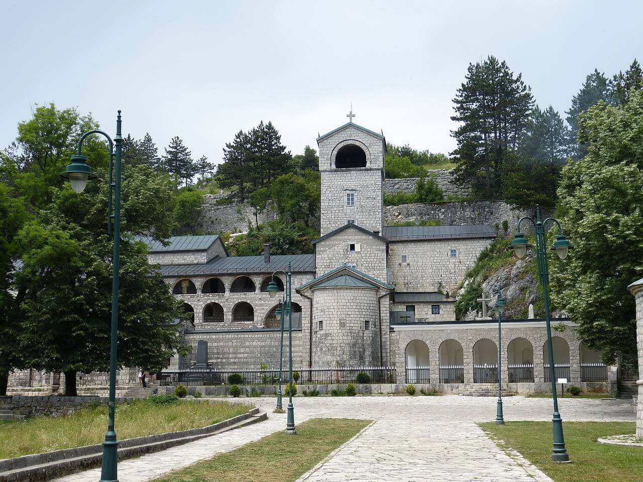 Visiter Cetinje, une ville un peu hors du temps dans le Montenegro ...