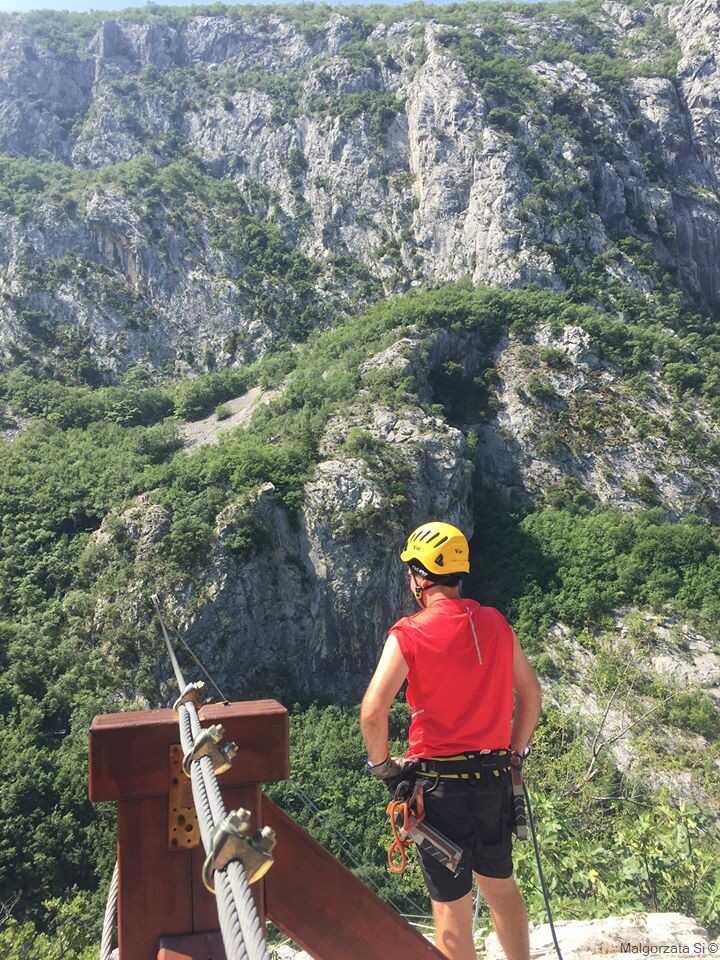 Canyon de la rivière Cetina en rafting, canyoning et tyrolienne