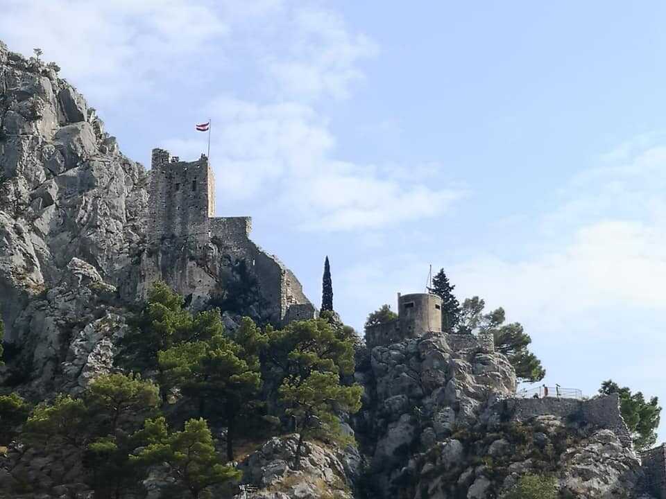 Omis : Forteresse, Tyrolienne et Canyon de Cetina, concentré de sensations!